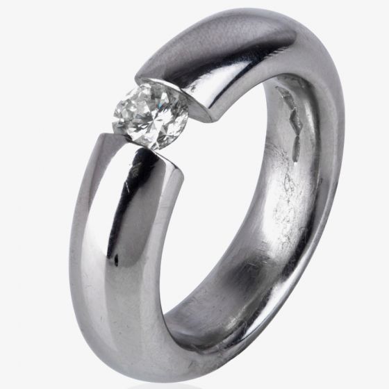 Second Hand Platinum Diamond Solitaire Ring 4112132 | T.H. Baker Family ...