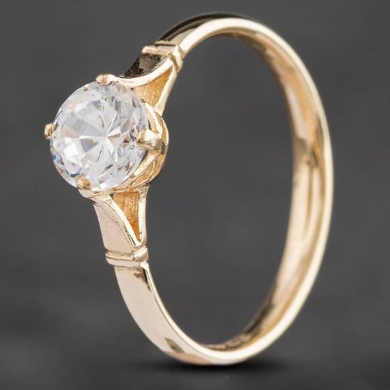 Second Hand 9ct Yellow Gold Cubic Zirconia Solitaire Ring 4129109 - Est ...