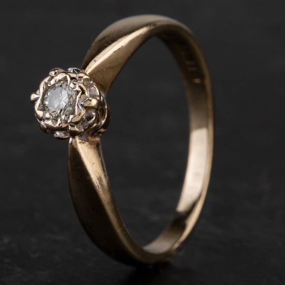 Second Hand 9ct Yellow Gold Solitaire Diamond Ring 4138416 - thbaker.co.uk