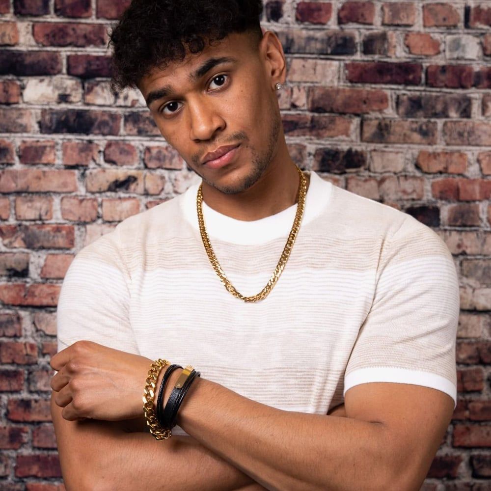 Fred Bennett B5444 Heavyweight Gold Plated Curb Bracelet - thbaker.co.uk