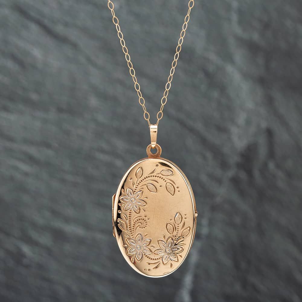 Second Hand 9ct Yellow Gold Oval Engraved Locket Pendant & 18 Inch ...