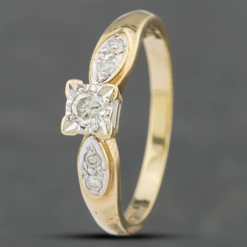 Second Hand 9ct Yellow Gold Diamond Shoulder Set Solitaire Ring ...