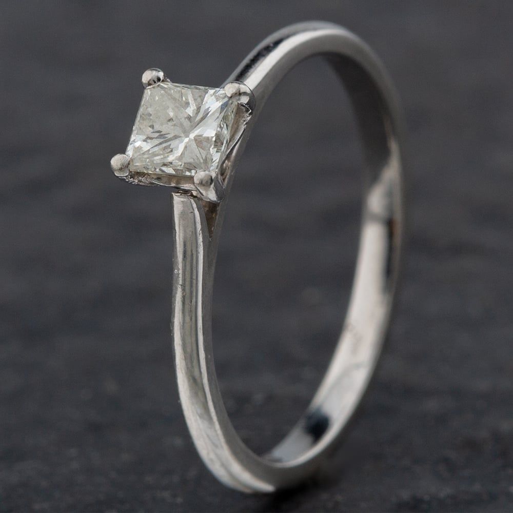 Second Hand Platinum 0.36ct Diamond Solitaire Ring - thbaker.co.uk