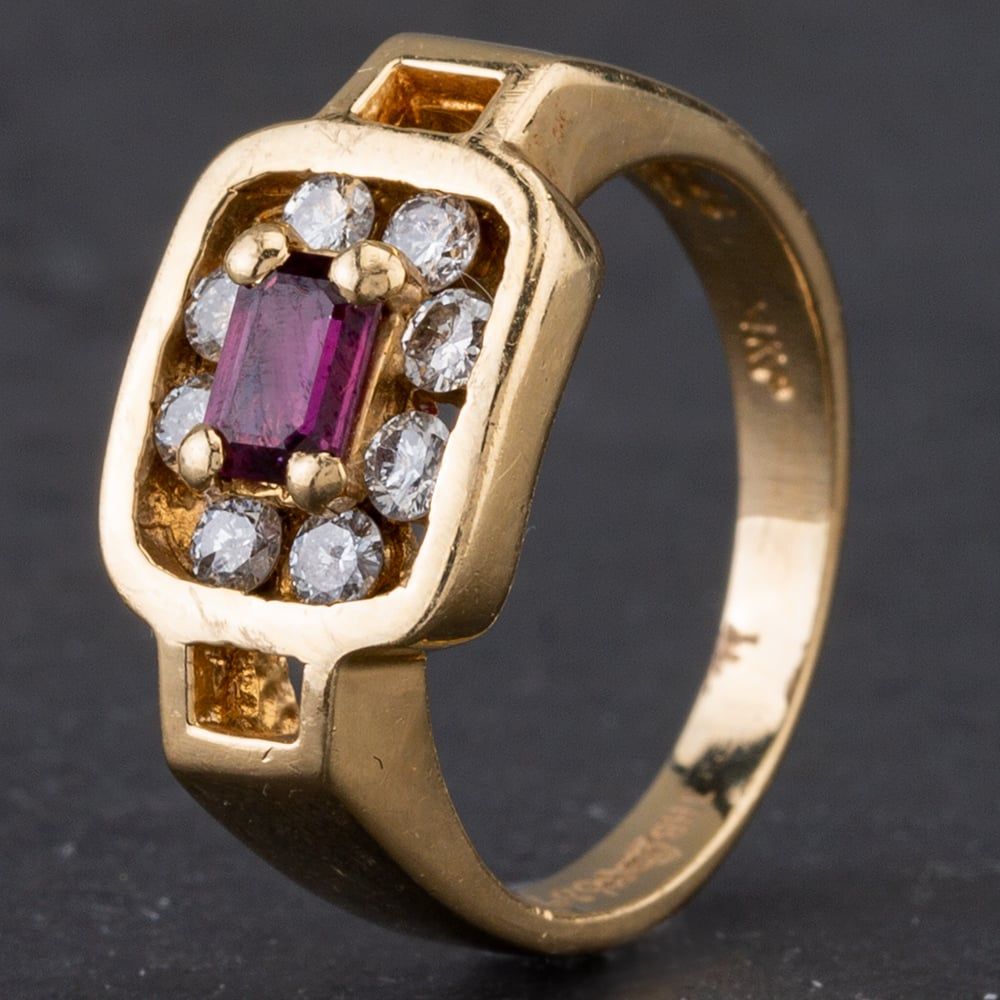 Second Hand 14ct Yellow Gold Ruby Diamond Cluster Ring - thbaker.co.uk